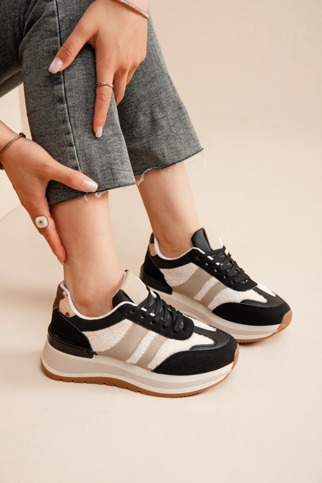 Erynn | Paris Fashion Shops