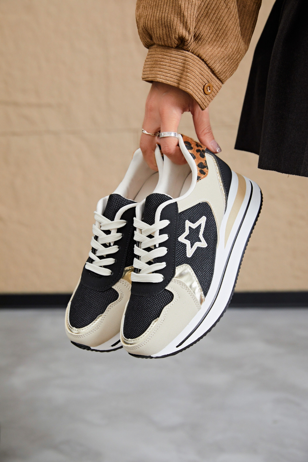 Erynn | Paris Fashion Shops