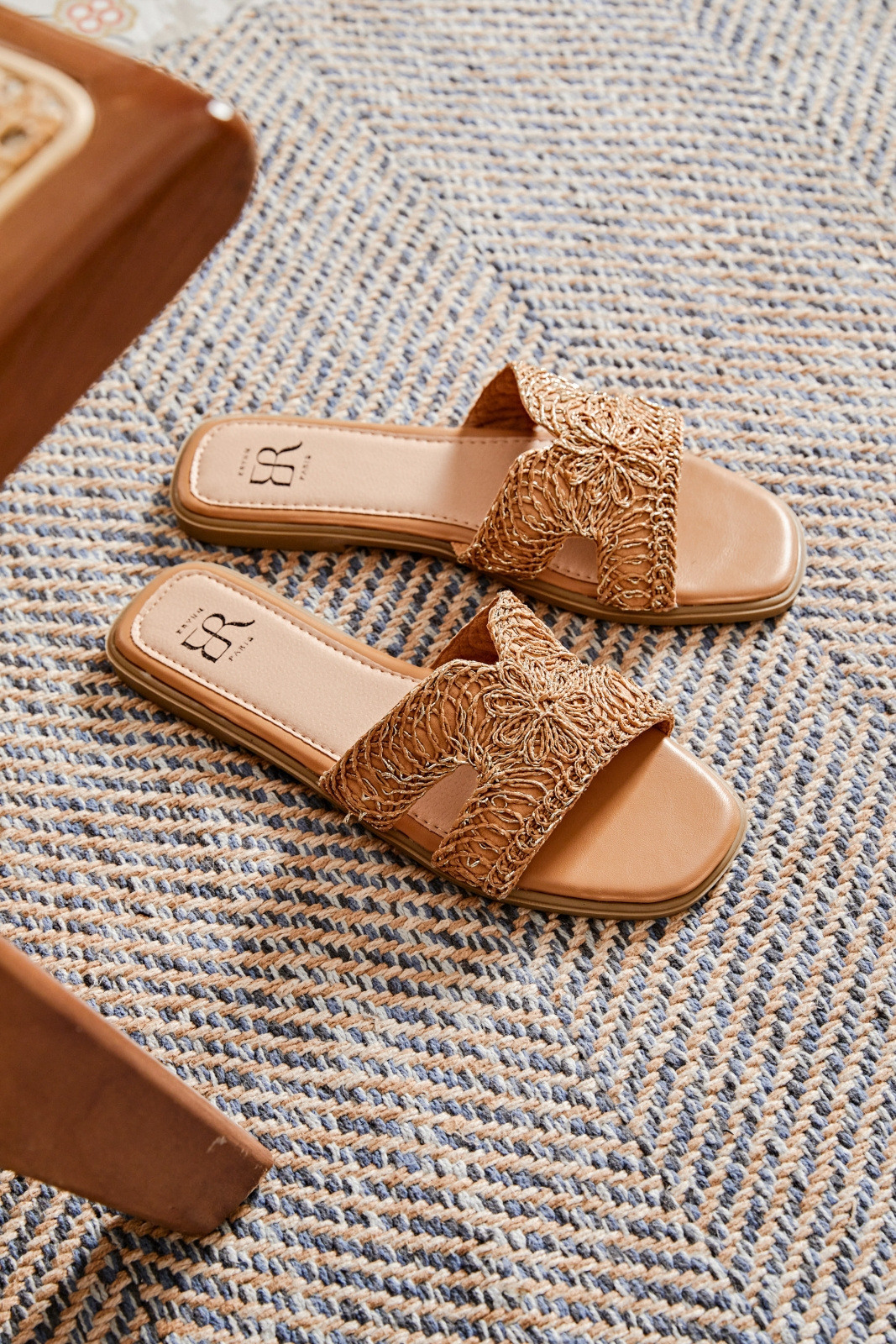 Erynn | Paris Fashion Shops