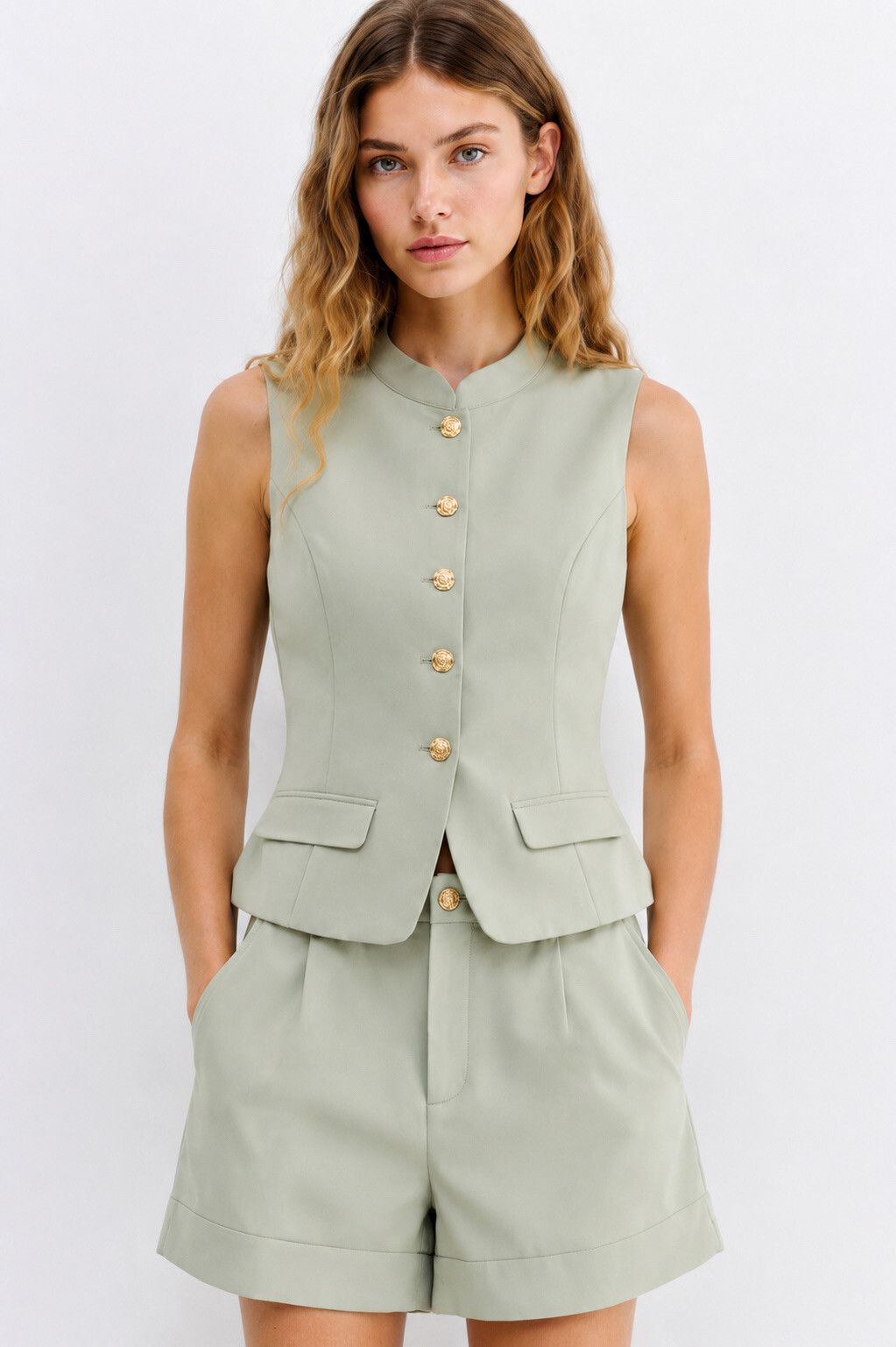 Gilet sans manches avec col montant | Paris Fashion Shops