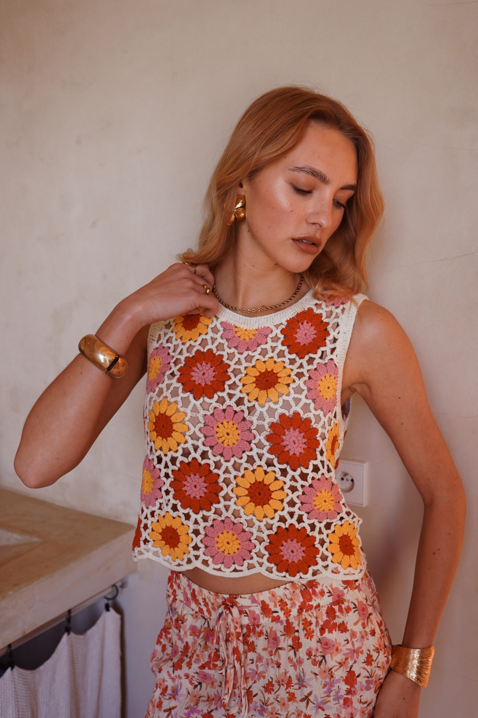 Top crochet fleuri rétro bohème. | Paris Fashion Shops