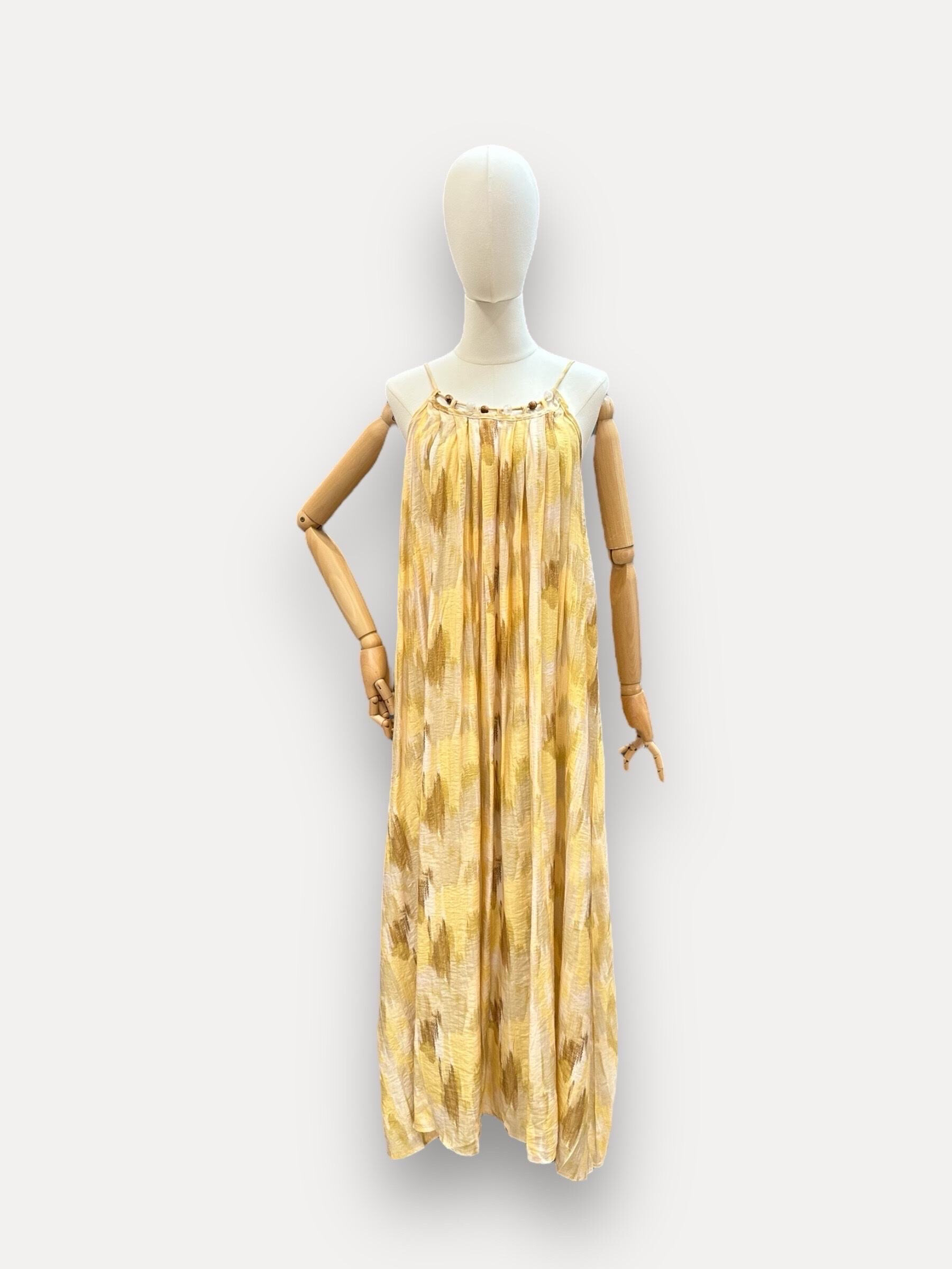 Robe Longue À Bretelles Avec Perles Dos Nu J&L | Paris Fashion Shops