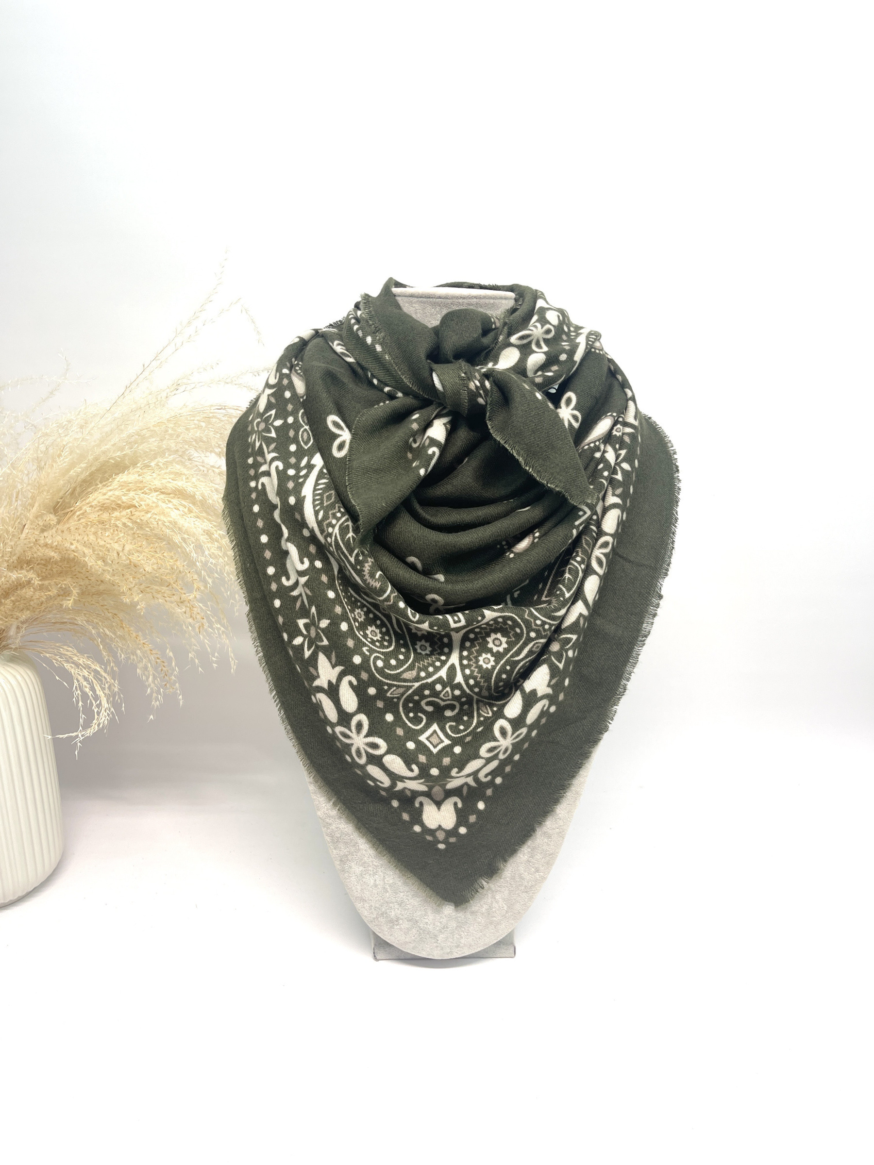 JOSÉE SQUARE SCARF | Paris Fashion Shops