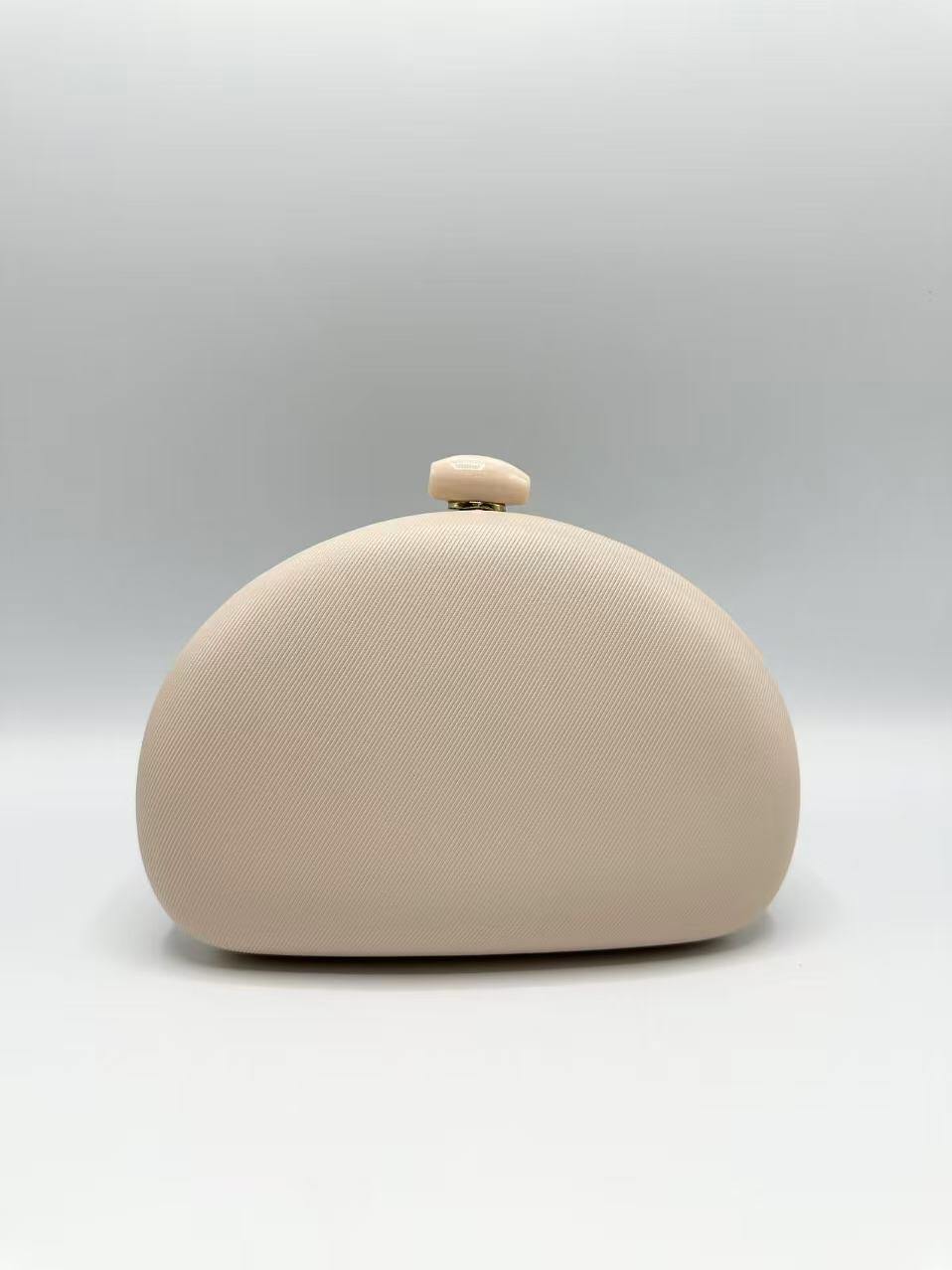 Simple clutch | Paris Fashion Shops