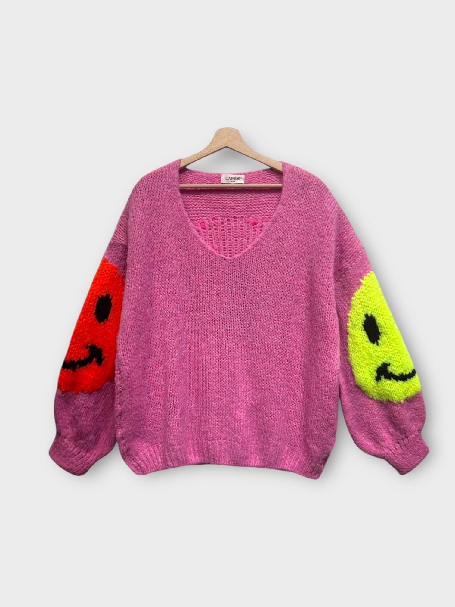 Oversize woolen sweater Smiley V -neck V long sleeves | Paris Fashion Shops