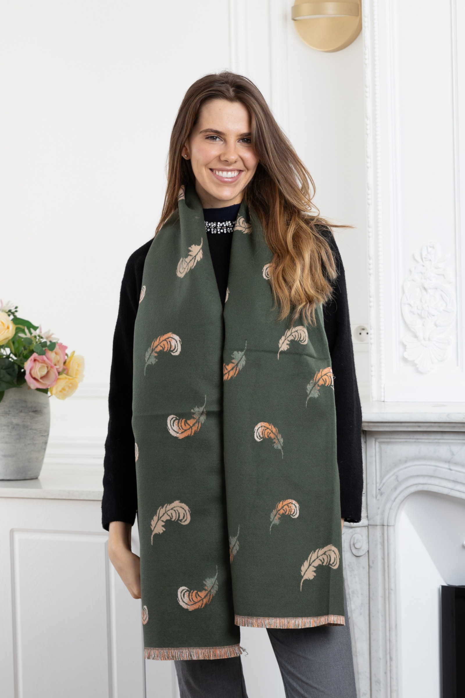 HH-168 Écharpe épaisse motif plume | Paris Fashion Shops
