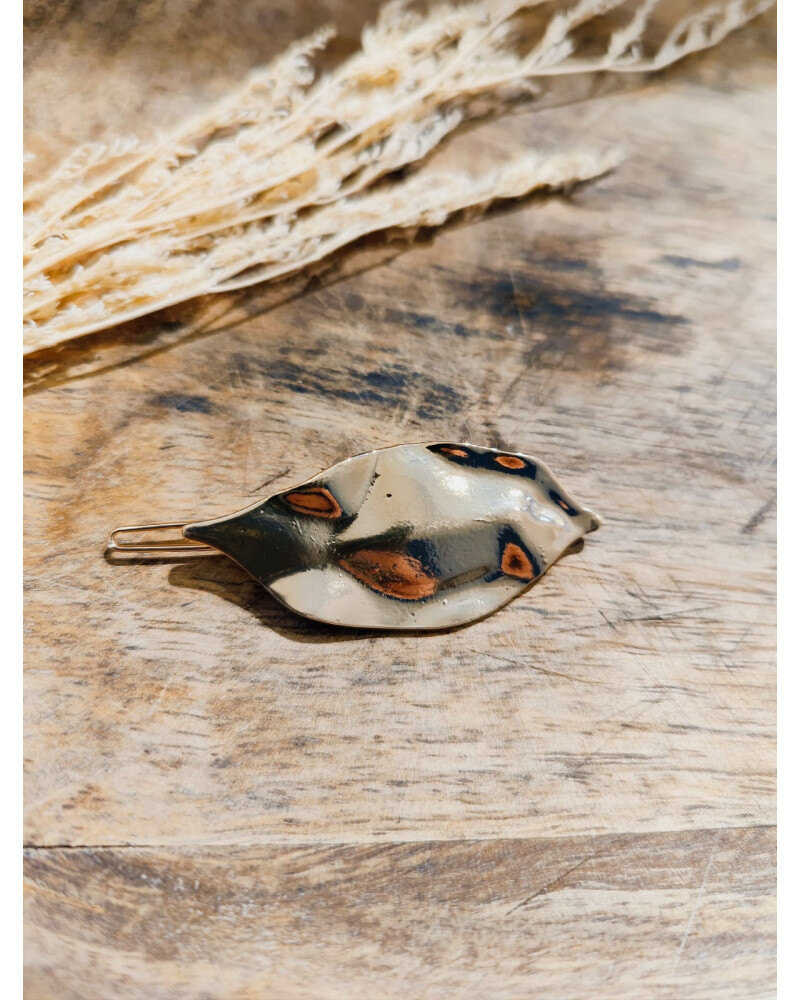 Set of 12 leaf hair clips. Set of 12 hair clips of the same model | Paris Fashion Shops