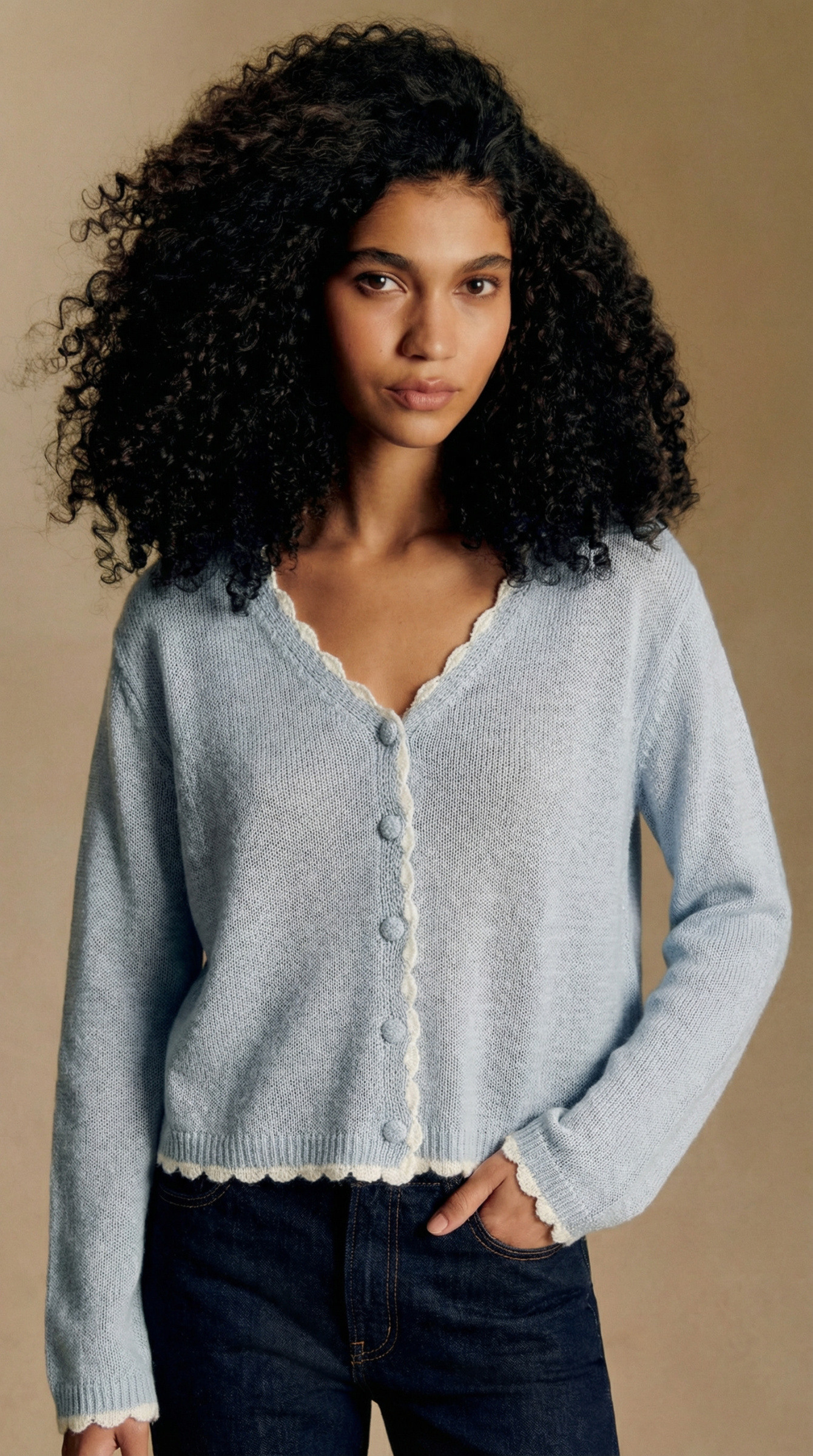 Cardigan à bord ondulé | Paris Fashion Shops