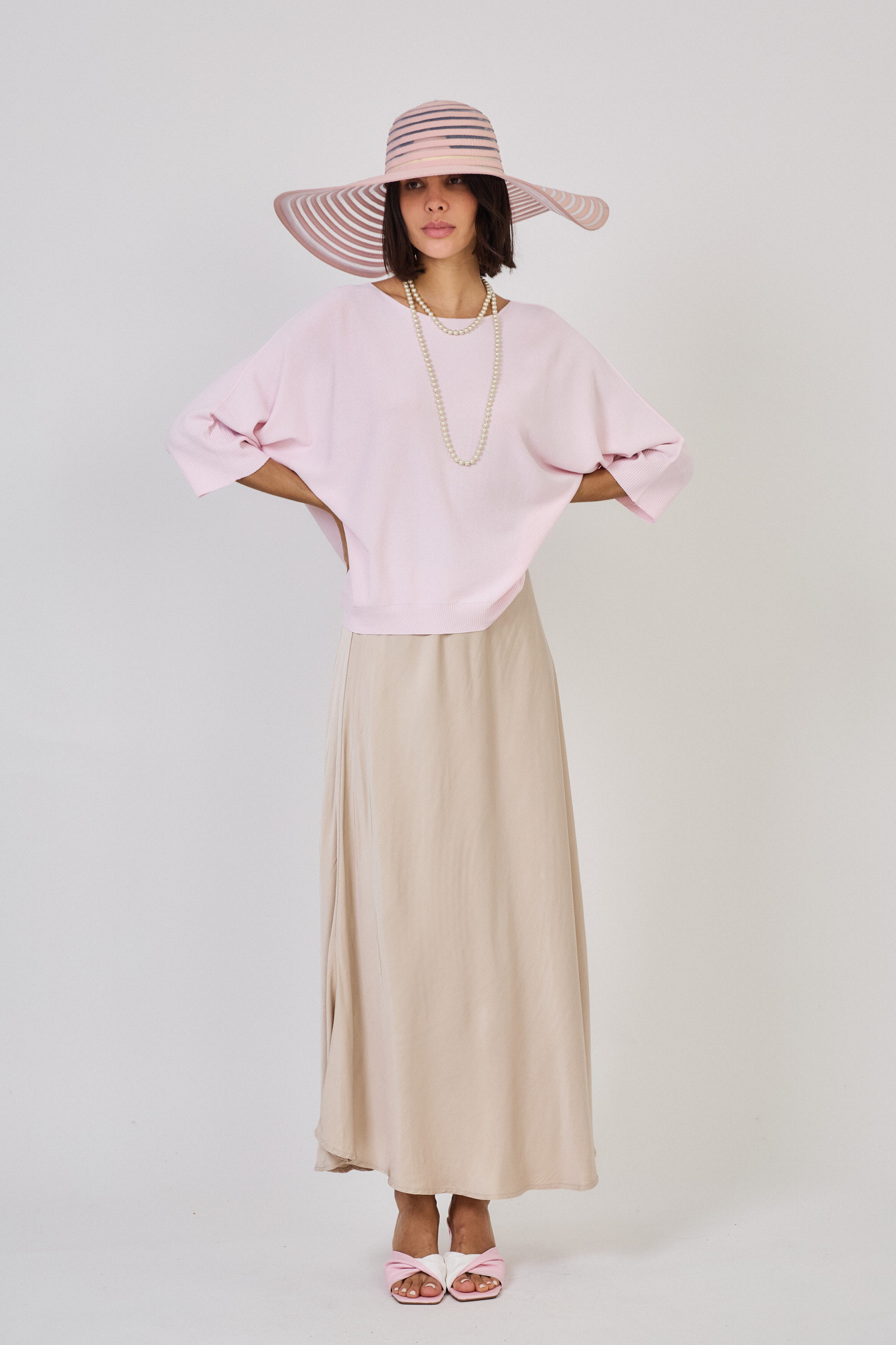 Solid color long flared skirt | Paris Fashion Shops