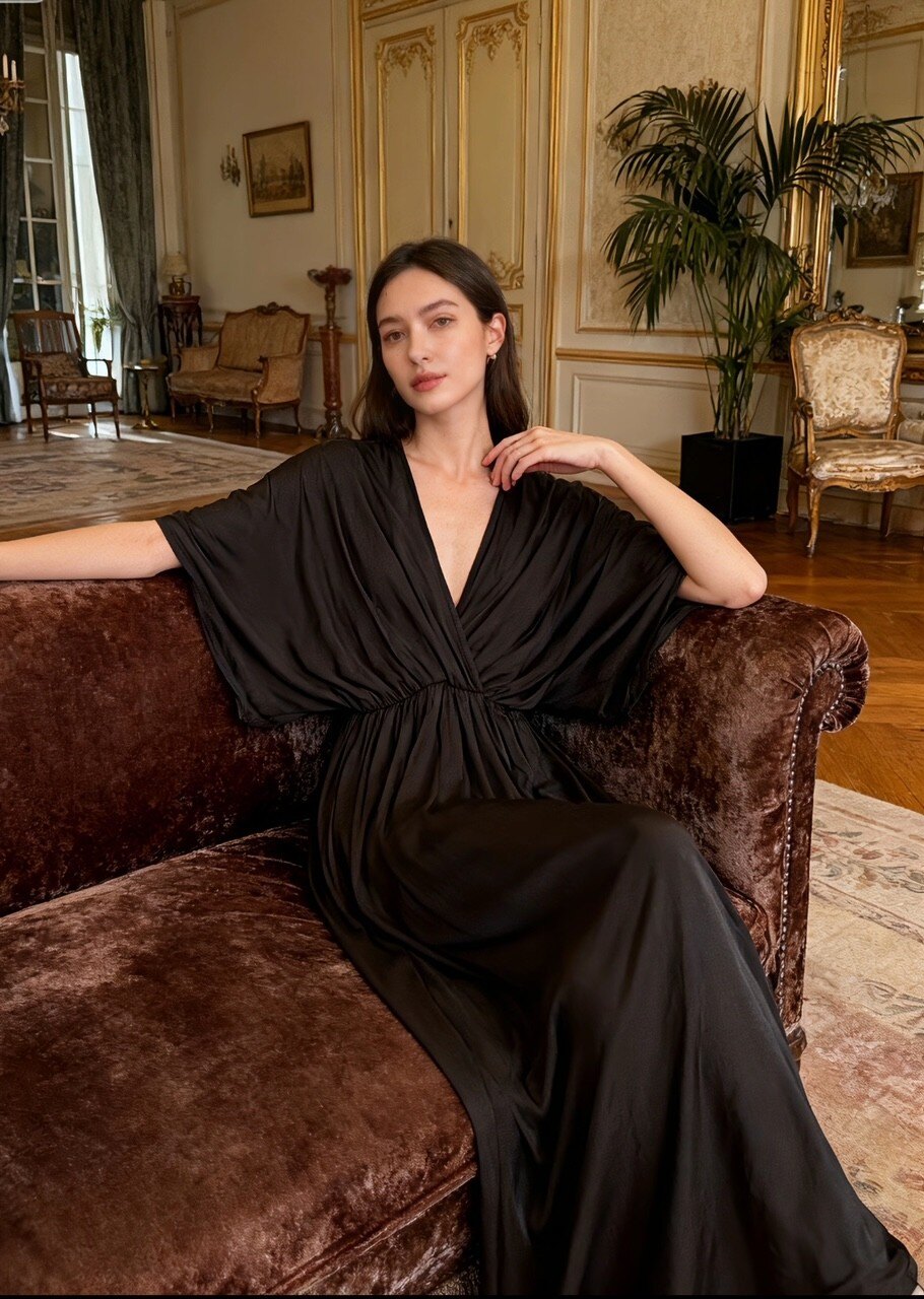 Long dress with a crossover neckline | Paris Fashion Shops