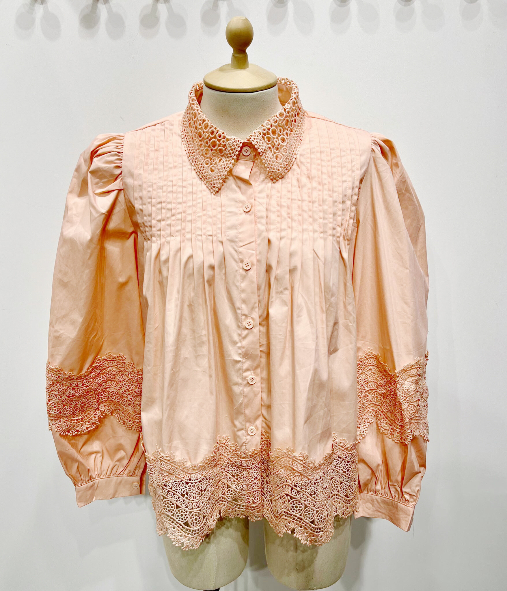 PINKA | Paris Fashion Shops