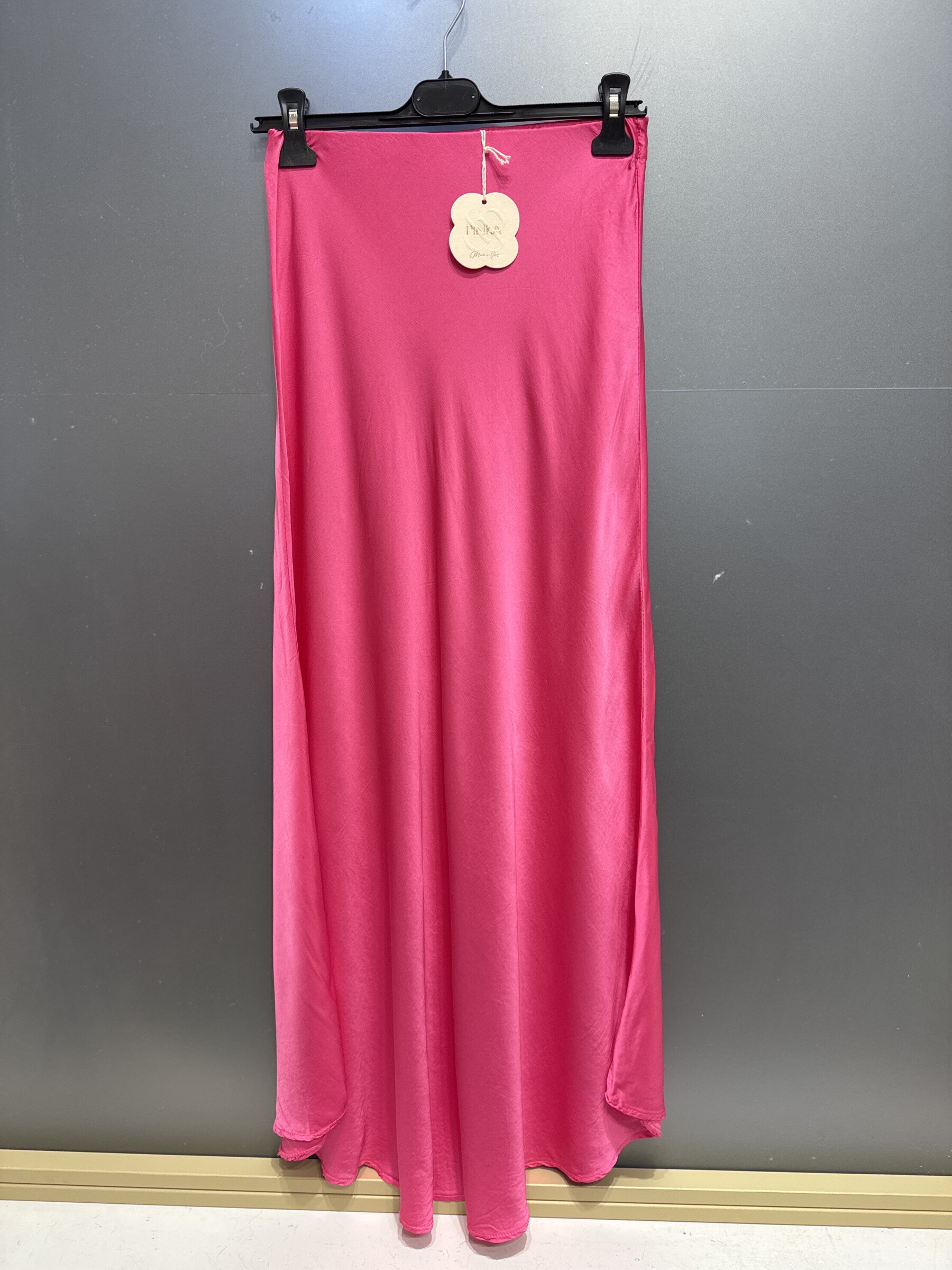 PINKA | Paris Fashion Shops