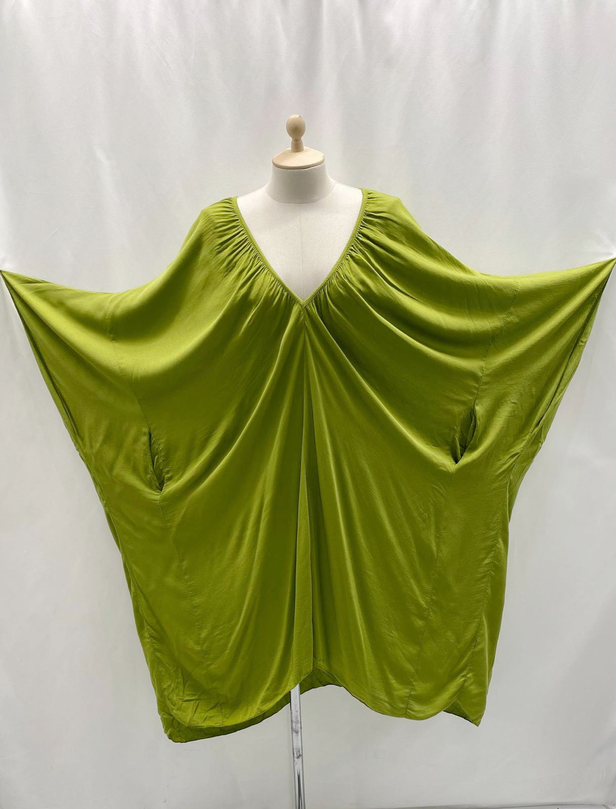 PINKA | Paris Fashion Shops