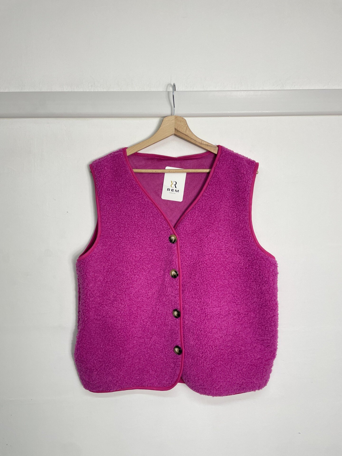VEST | Paris Fashion Shops