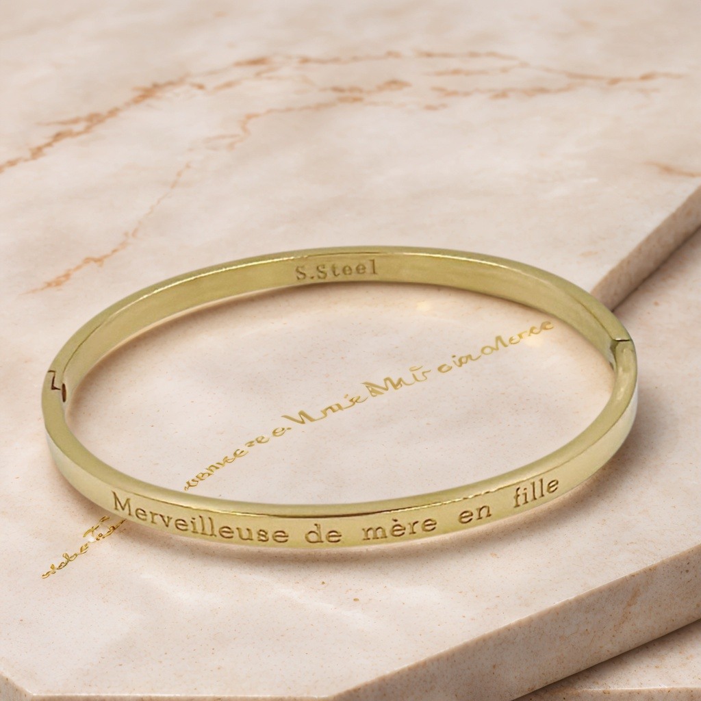 BRACELET JONC AVEC MESSAGE " MERVEILLEUSE DE MERE EN FILLE" EN ACIER ...