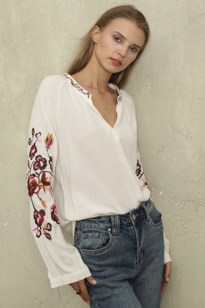 SARAH JOHN | Paris Fashion Shops