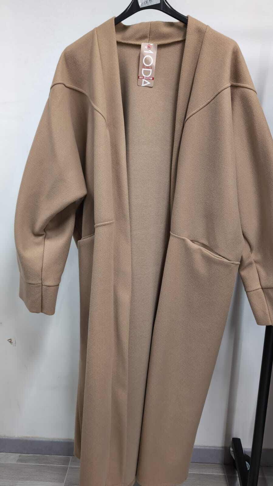 Women's long coat with an open oversized fit, chic minimalist style ...