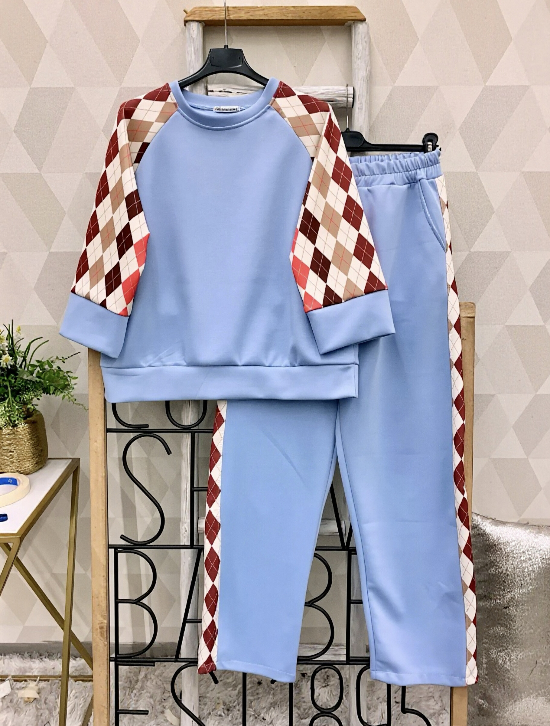 Casual outfit | Paris Fashion Shops