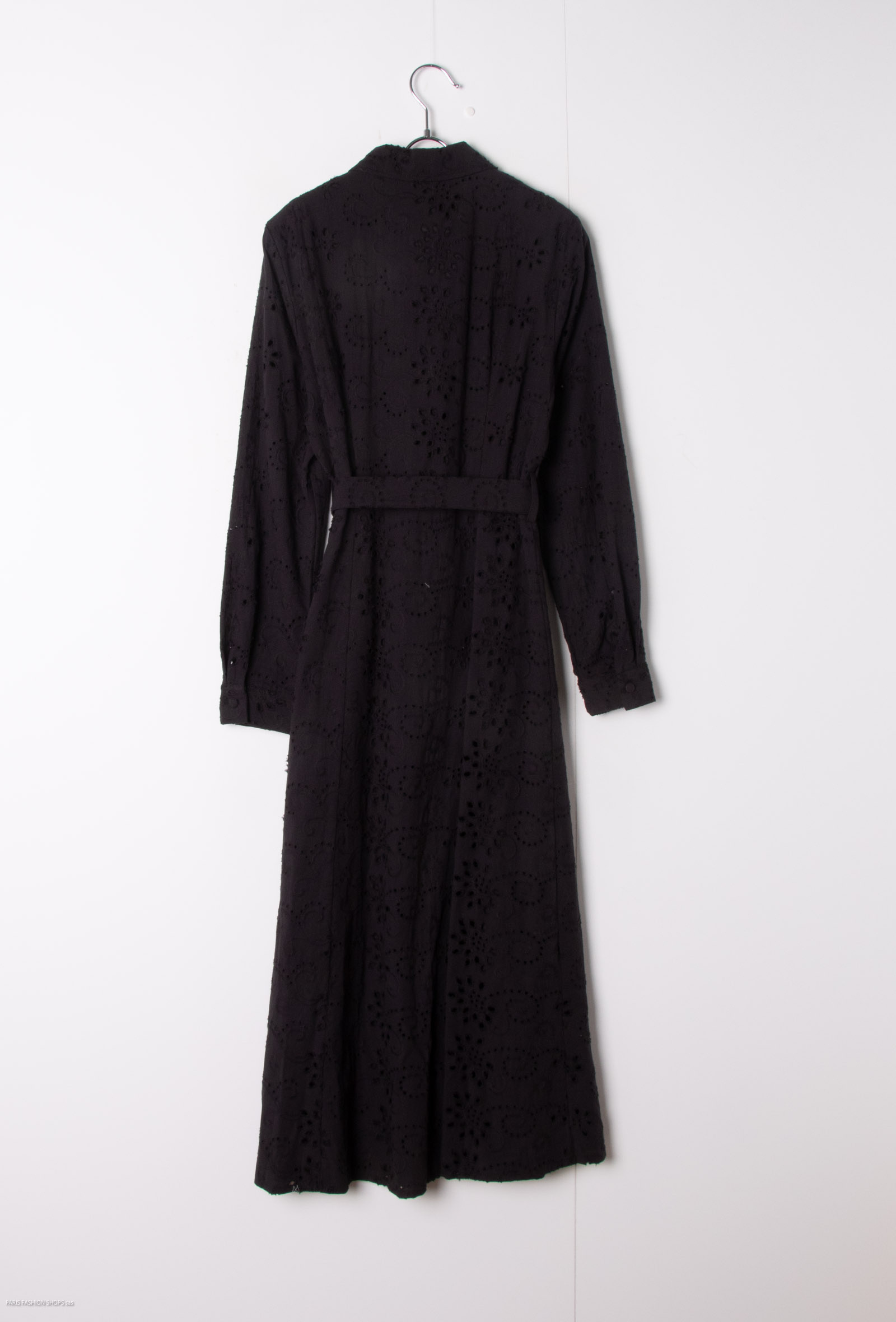 Robe longue en broderie anglaise délicate au motif floral ajouré ...